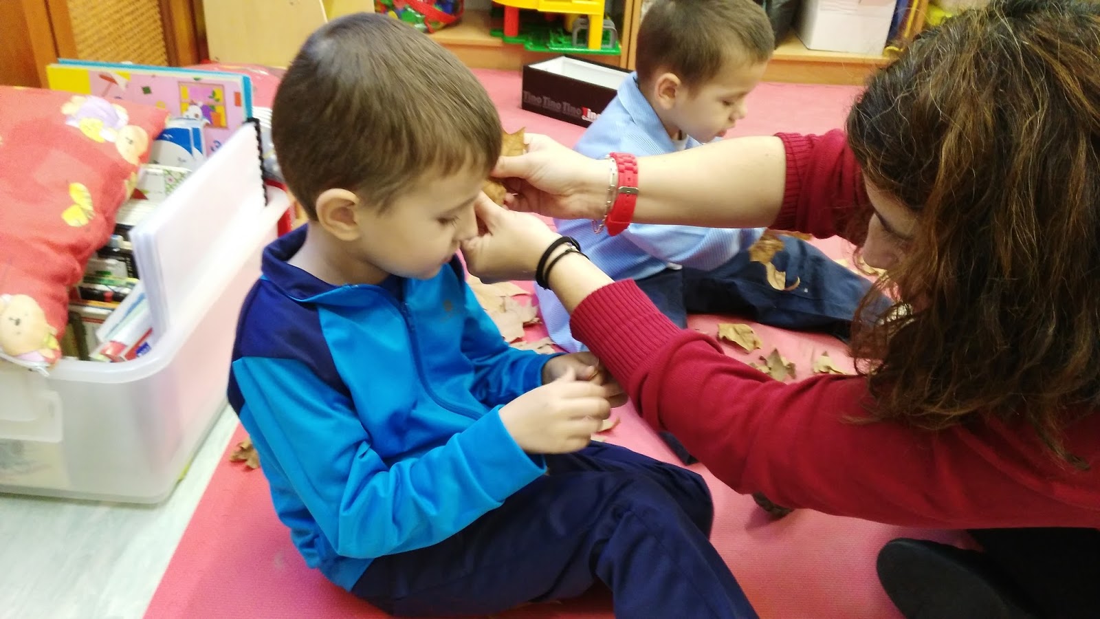 Hormigas informáticas: JUGAMOS CON LOS SENTIDOS