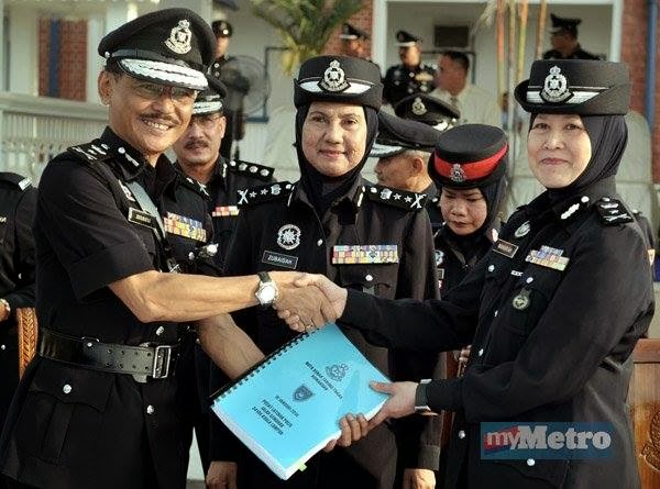 Wanita dilantik Komandan PULAPOL