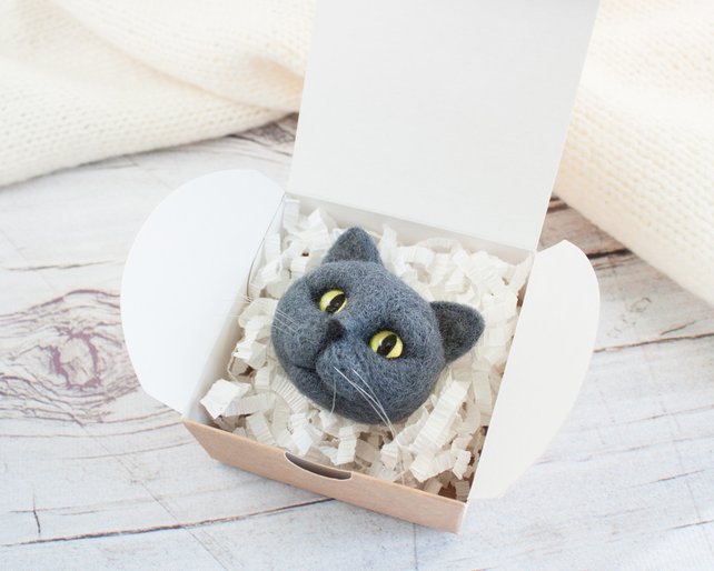 Adorable Felt Animal Brooches by Wool Creations Store / The Beading Gem