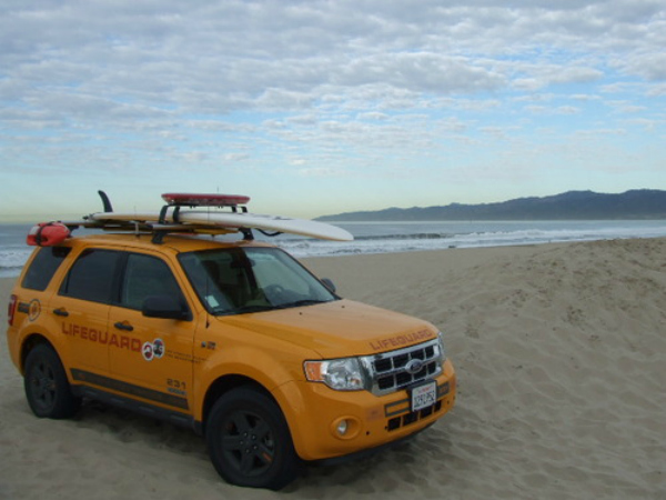 Bigger Size Pic: Baywatch car for lifeguards