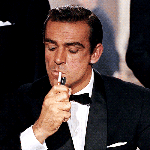 AKI GIFS: James Bond (007) gifs animados