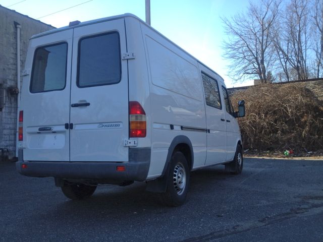5k Wasteland Wednesday: 2002 Dodge/Mercedes Sprinter, Diesel Power 30 ...
