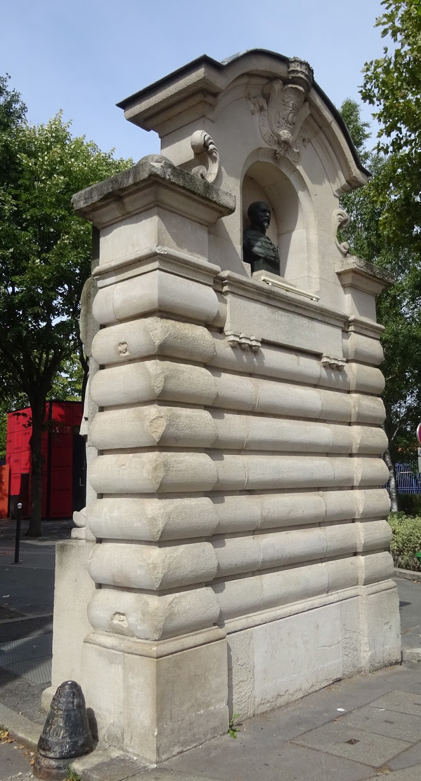 Dr Tony Shaw: Émile Decroix, 15e arrondissement, Paris