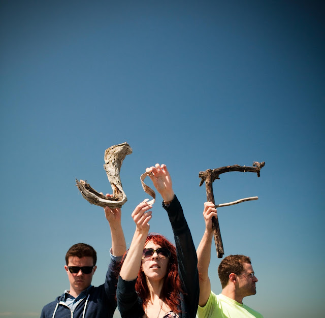 The Tinderbox: Interview: Jessica Stuart of the Jessica Stuart Few