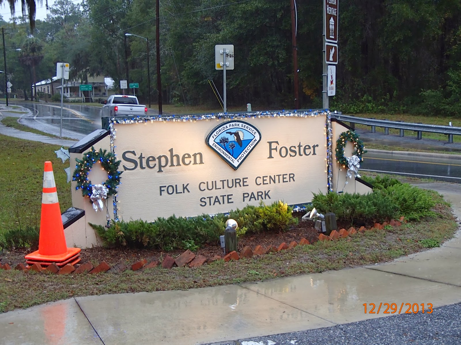 Nice Camps: Stephen Foster Folk Culture Center State Park Florida