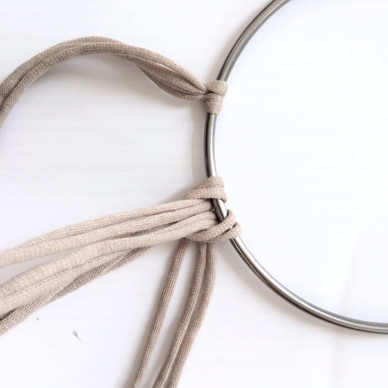 DIY Yarn Wall Art - Harlow & Thistle