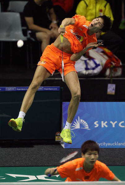 Welcome to my world.... : Outsports Photos Of The Week