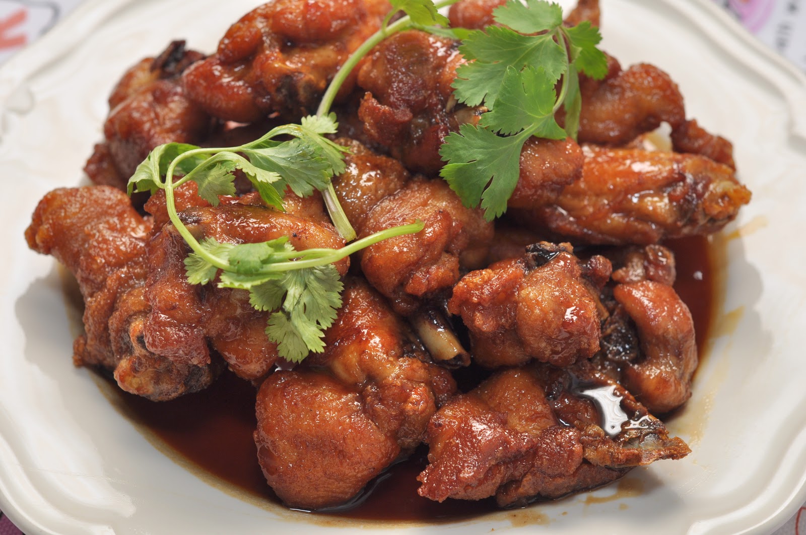 Veronica's Kitchen: Marmite Chicken - 妈蜜鸡