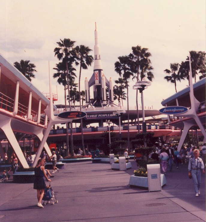 Disney Vacation Kingdom: Old Tomorrowland