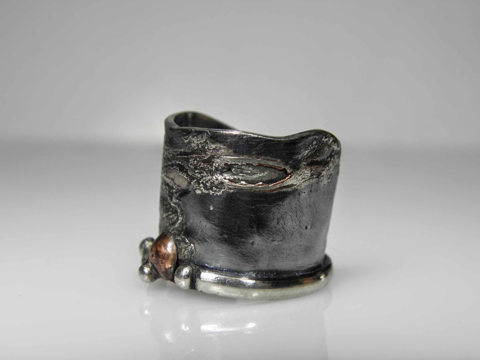 Vesna Kolobaric - art: TEKTONIKA - TECTONICS