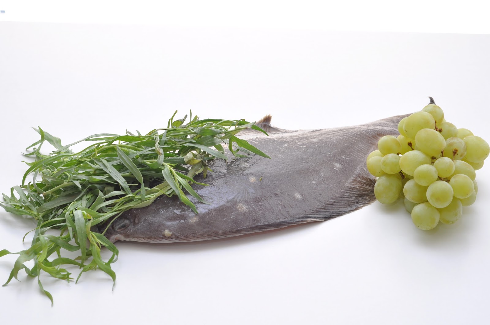Simple Food: Plaice Veronique (poached plaice with grapes)