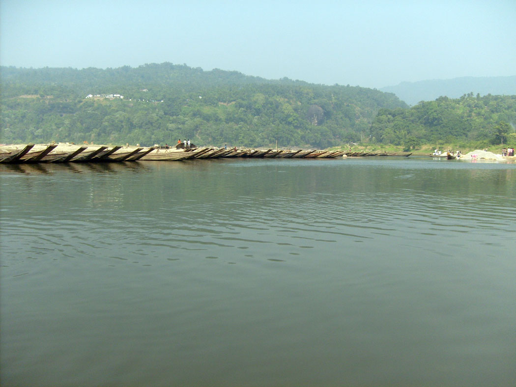 Traveling: Tamabil Sylhet