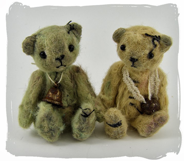 Little Scruffs miniature Bears