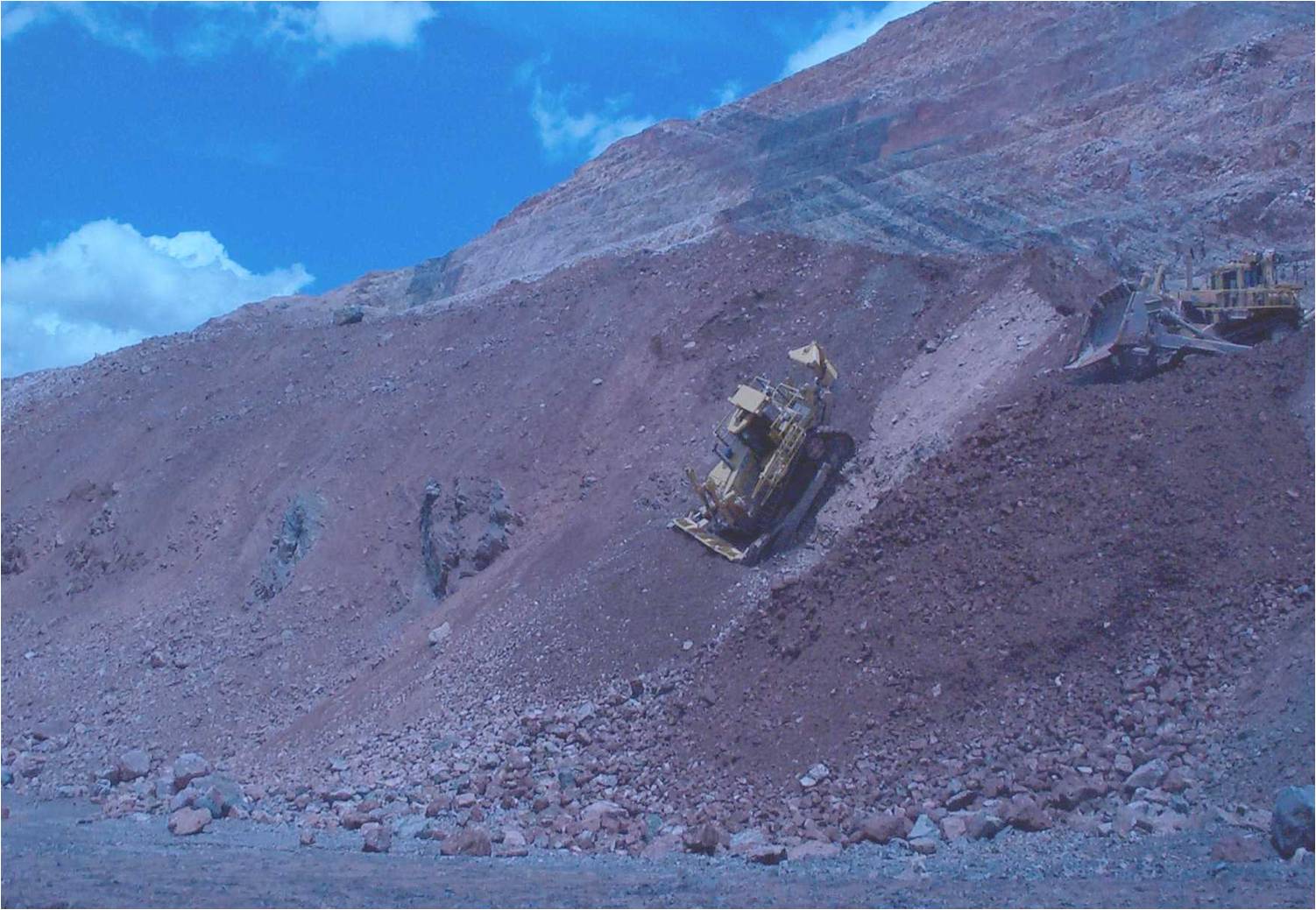 Mining Mayhem: Dozer Off Bench