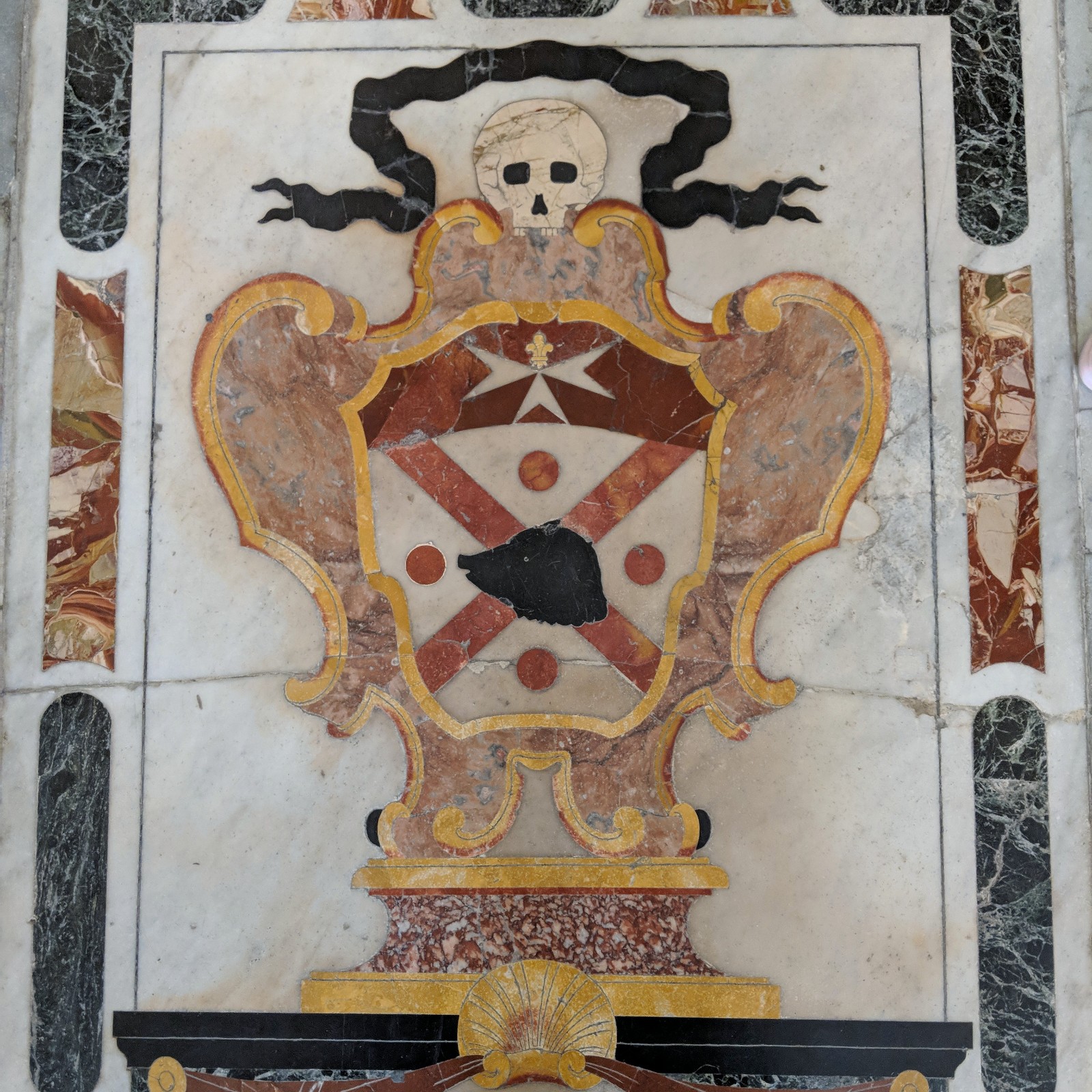 magic of Malta / CHARM ABOUT YOU