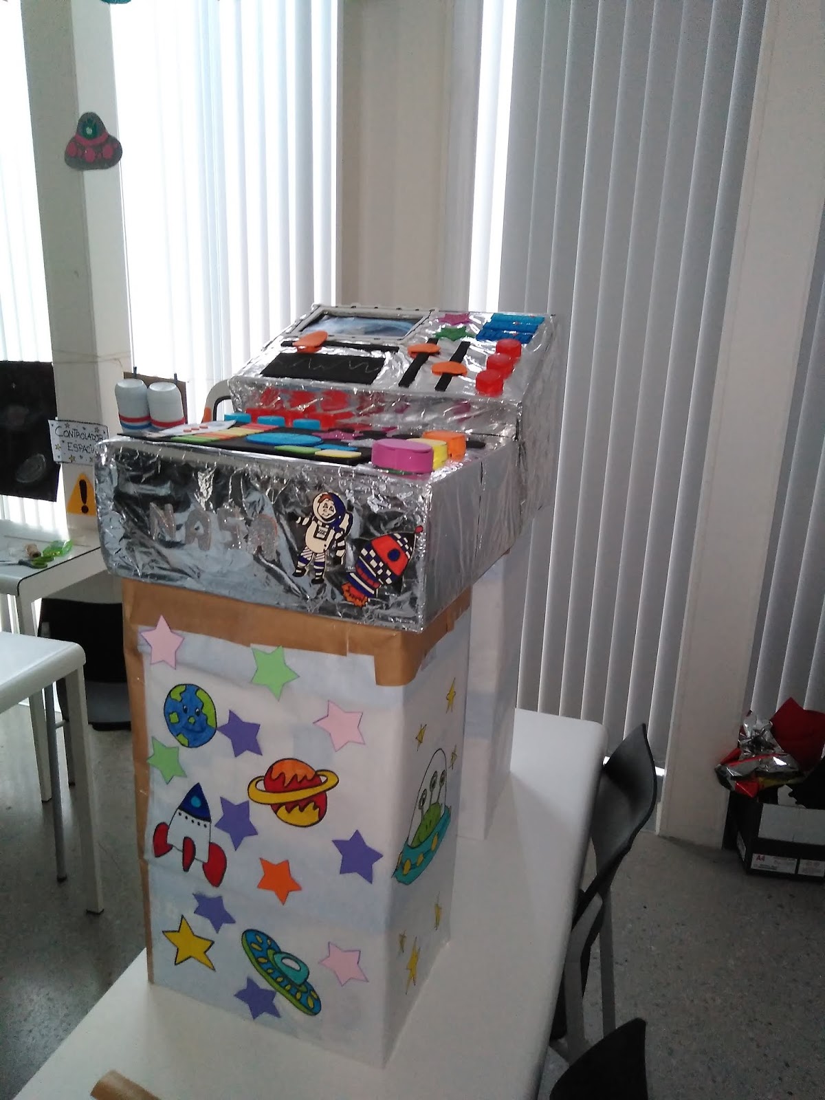 TRABAJO EDUCACIÓN INFANTIL: PROYECTO LOS PLANETAS