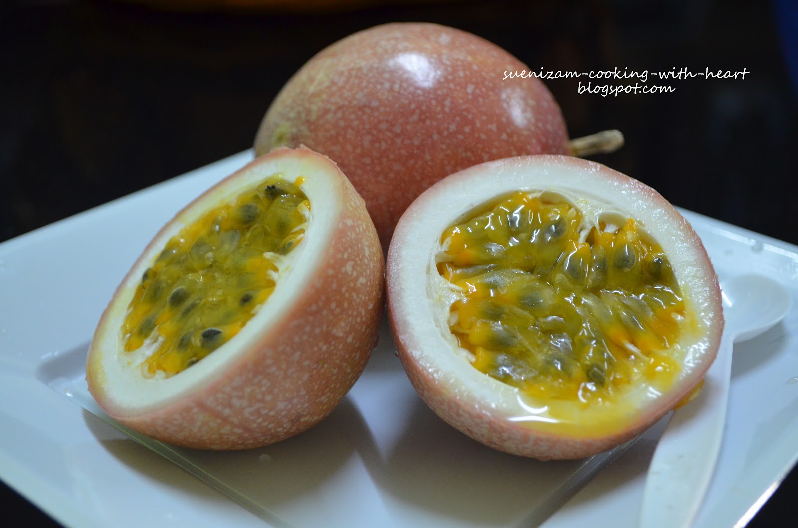 COOKING WITH HEART: Jus Markisa