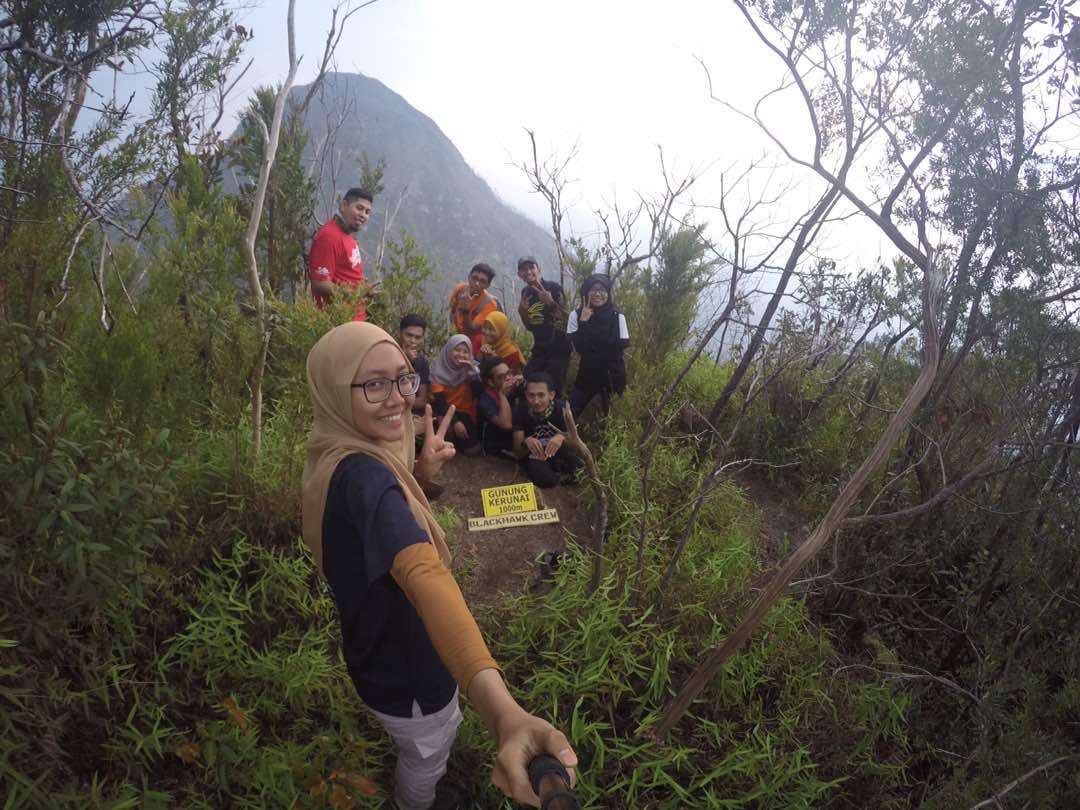 TRAVELOG SYIMIR: K2 MALAYA [ PART 1 - GUNUNG KERUNAI ]