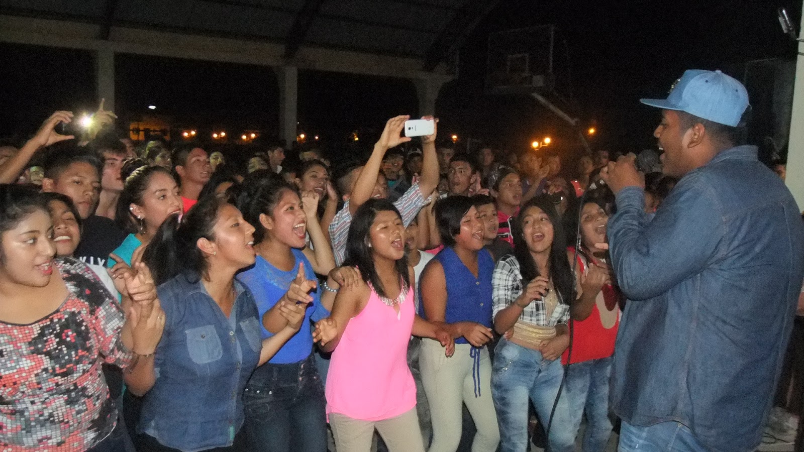 La Prensa de RJL: José Luis Quintero crea y promociona