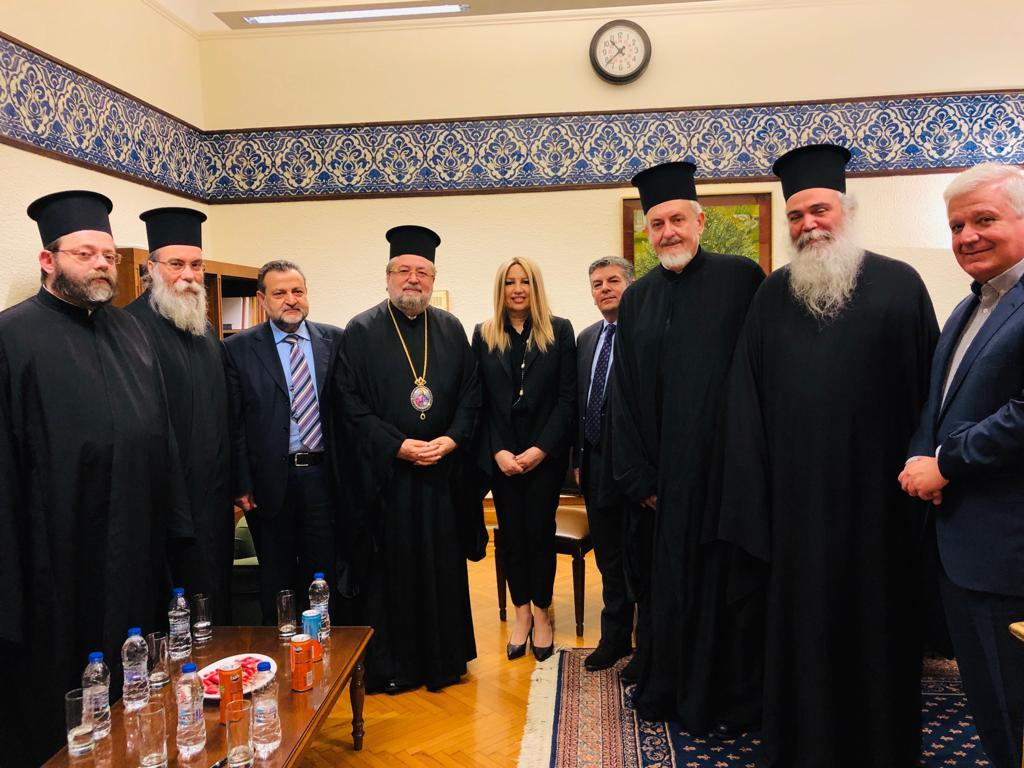 Αναστάσιος: ΣΥΝΑΝΤΗΣΗ ΠΑΤΡΙΑΡΧΙΚΗΣ ΑΝΤΙΠΡΟΣΩΠΕΙΑΣ ΜΕ ΓΕΝΝΗΜΑΤΑ ΣΤΗΝ ΒΟΥΛΗ