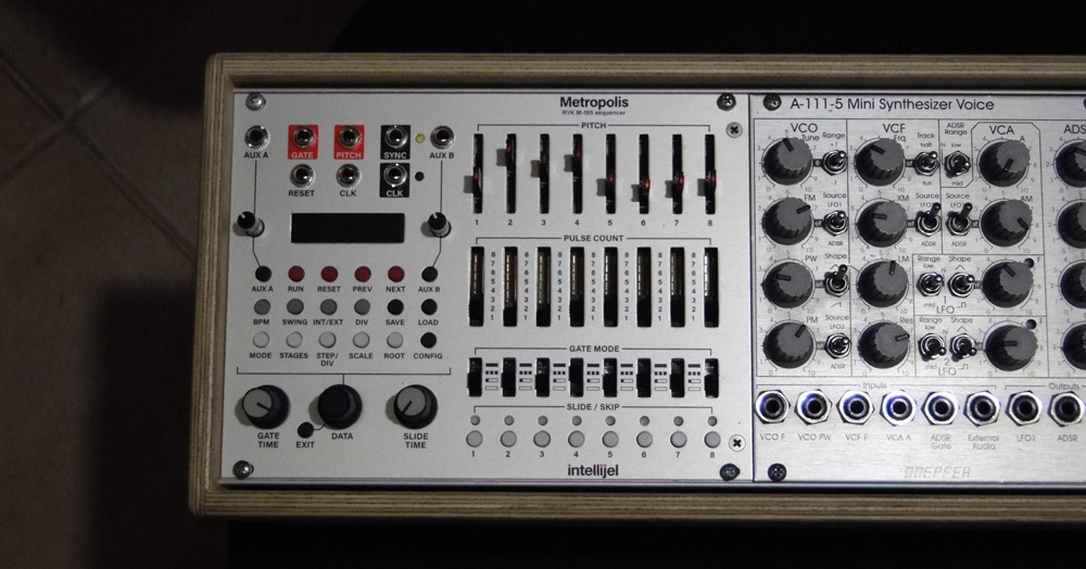 MATRIXSYNTH: Intellijel Metropolis Doepfer A-111-5 Dave Smith DSM01 An.Systems Noise + case