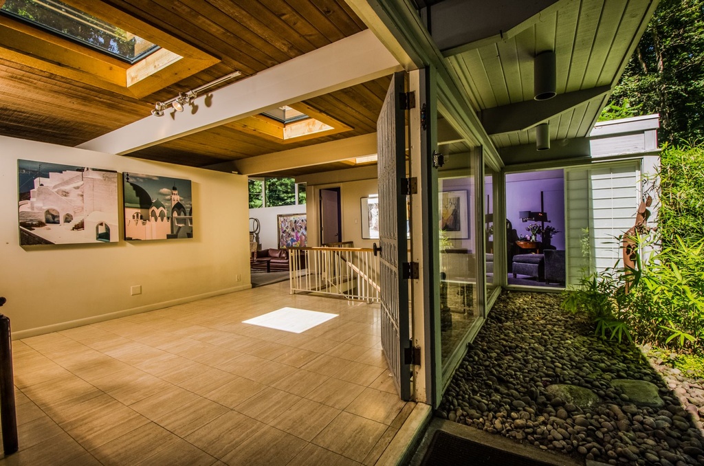 Muppet Stuff: Jim Henson's Former Home for Sale!