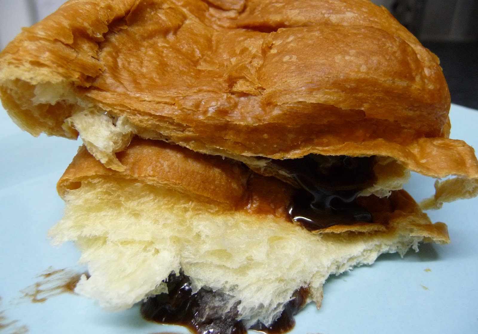 Something to look forward to: Elka Daily: Croissant (cocoa cream)