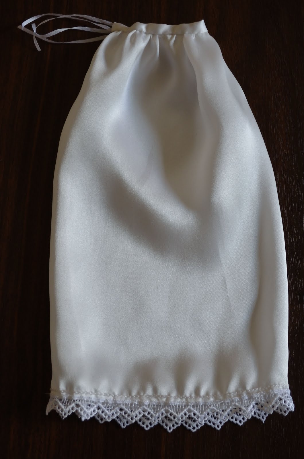 The Thirteenth Depository - A Wheel of Time Blog: Nynaeve Outfit 1