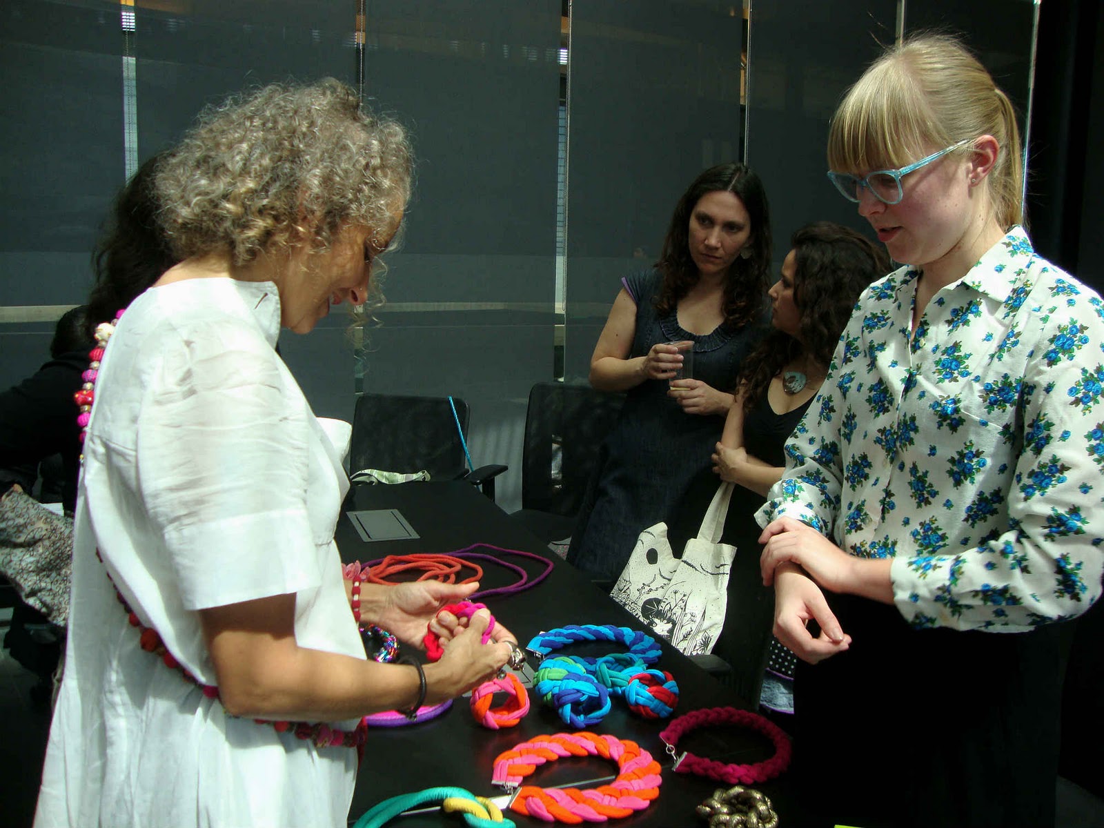 La moda sustentable según Sass Brown en Chile | Quinta trends