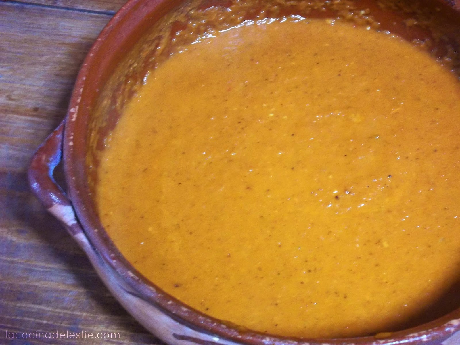 Sopa Azteca {Tortilla Soup} - La Cocina de Leslie