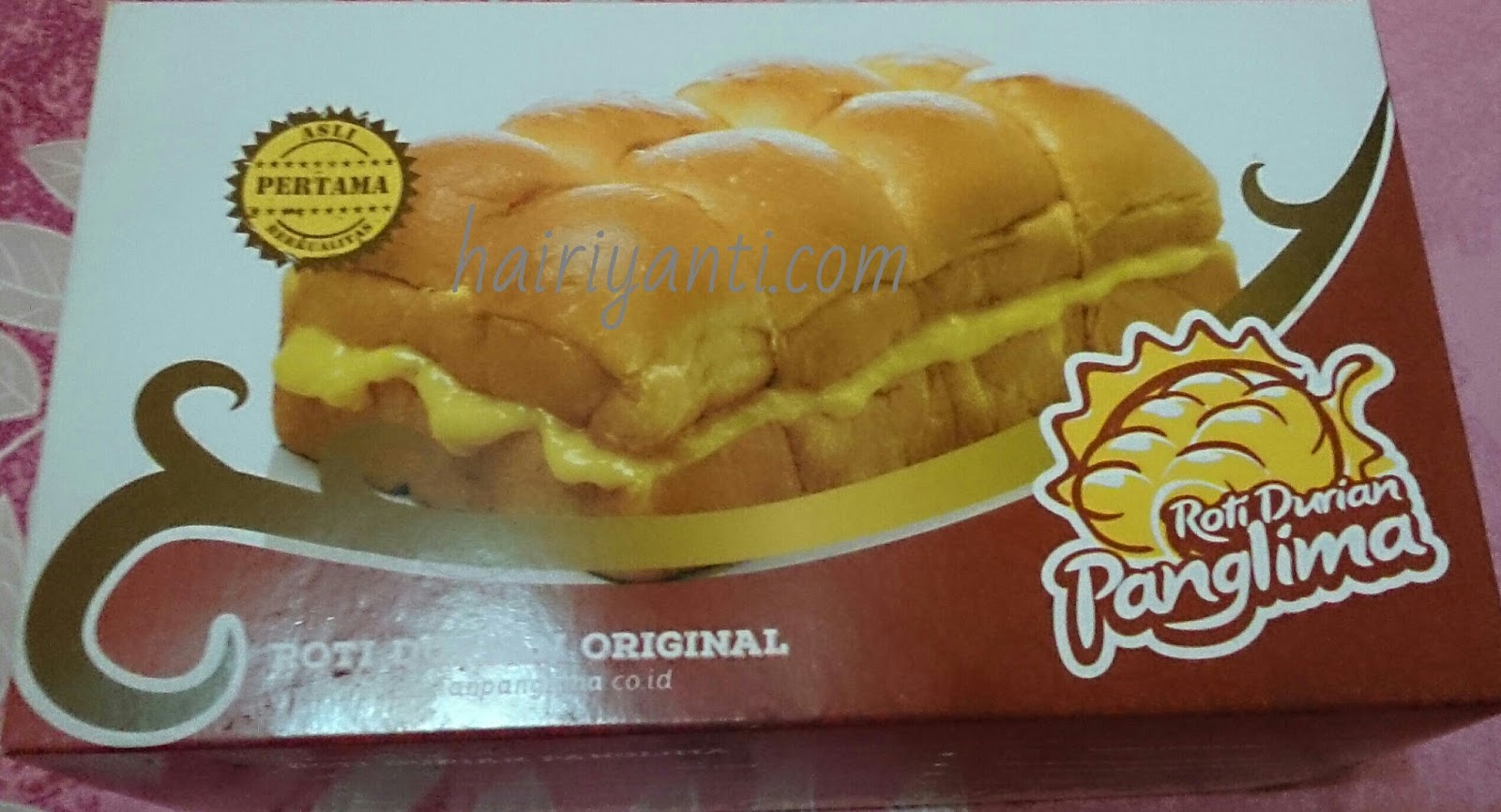 Hairi Yanti's Blog: [Oleh-oleh Balikpapan] Roti Durian Panglima