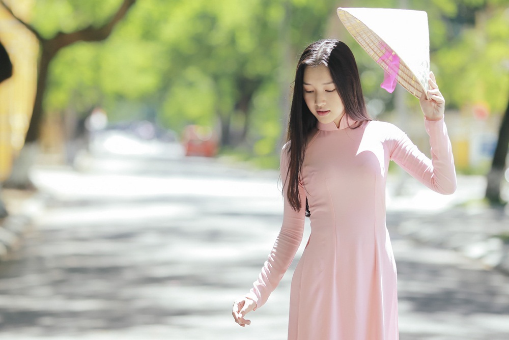 Lê Trần Ngọc Trân - 📖