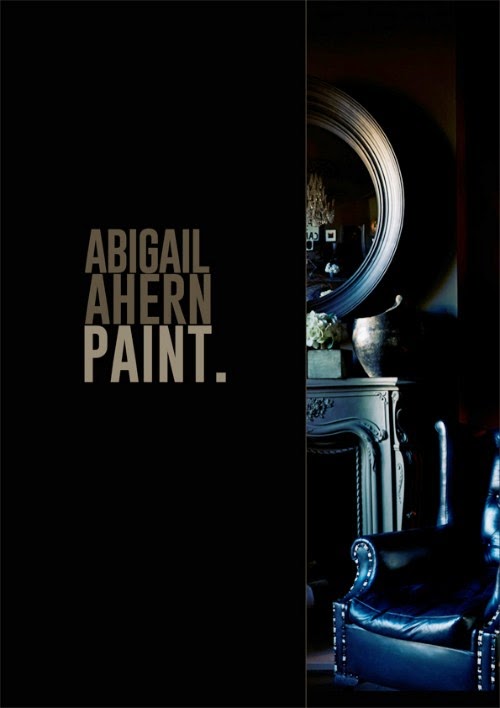 Moody walls - Hello Peagreen