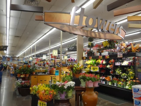 Walkabout With Wheels Blog: Smith's Supermarket in Pahrump, Nevada