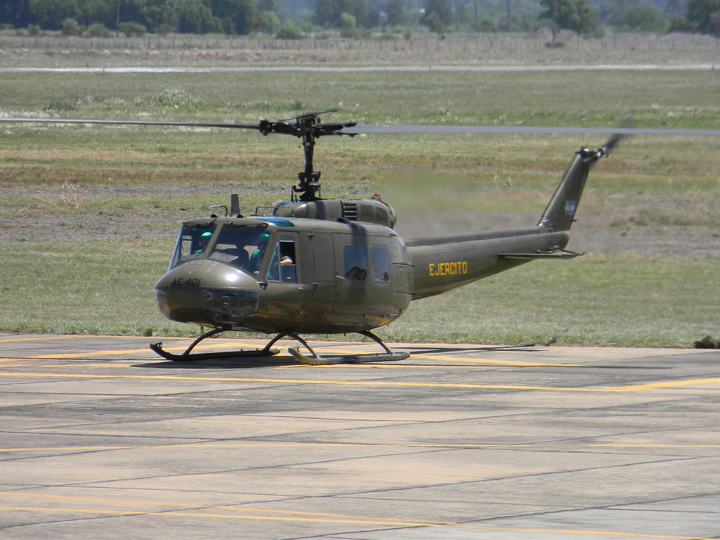 Historias Individuales: AE-401 Bell UH-1H-BF Iroquois c/n 11387