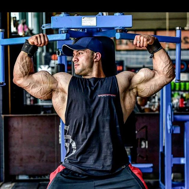 Worldwide Bodybuilders: Stallion boy from New Zealand Nathan Roe