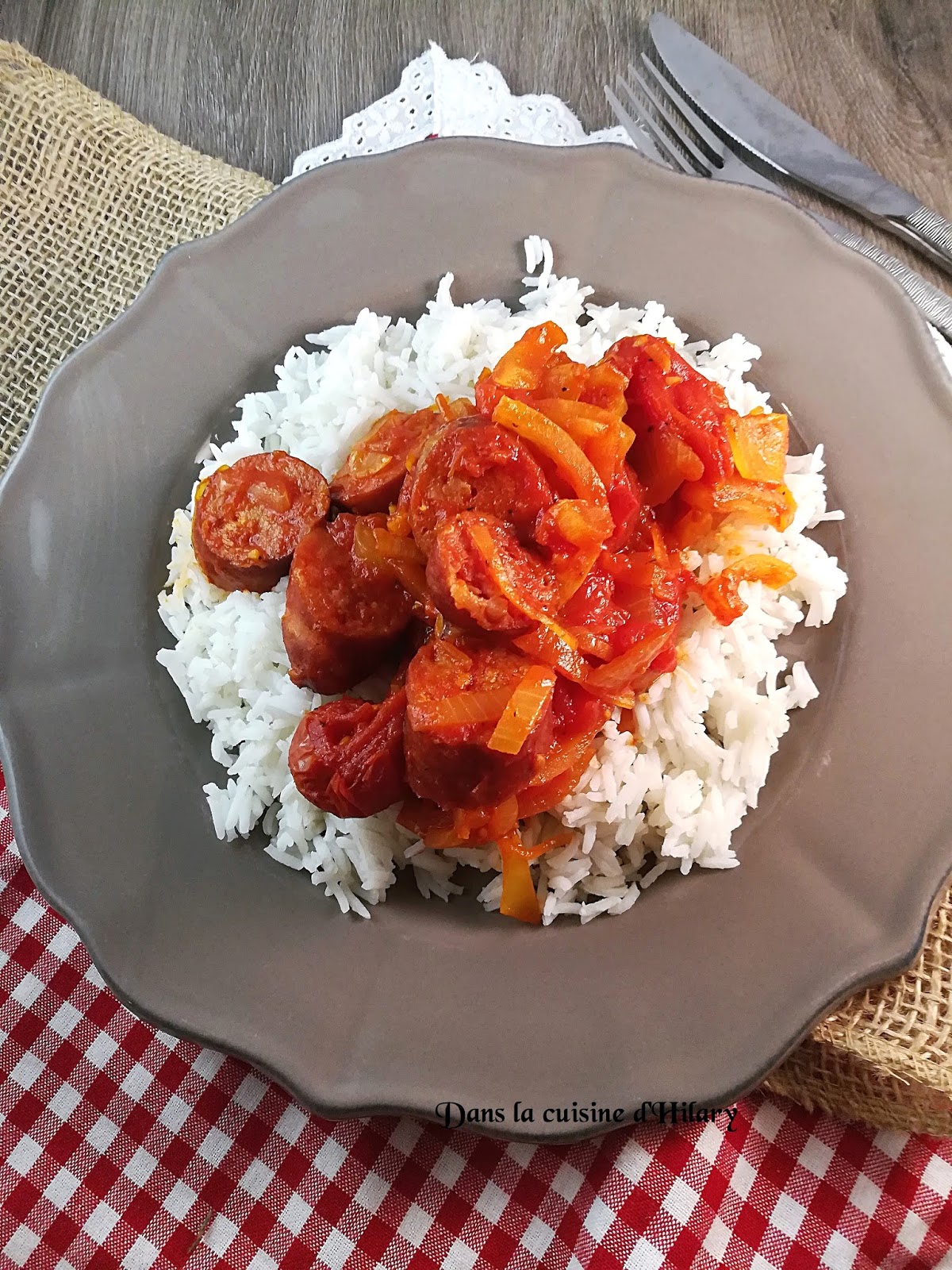 Dans la cuisine d'Hilary: Rougail saucisse / Creole sausage Rougail