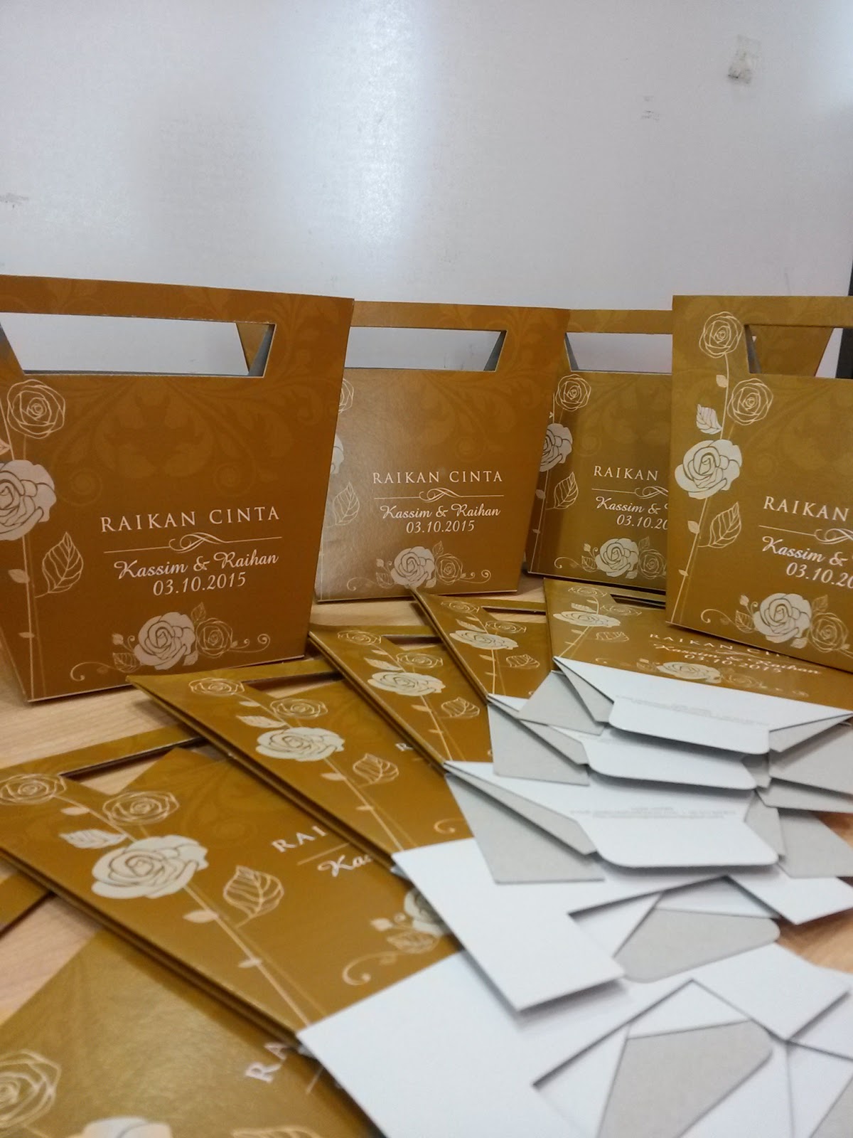 paper bag: V-BOX - Untuk isi Gula-gula