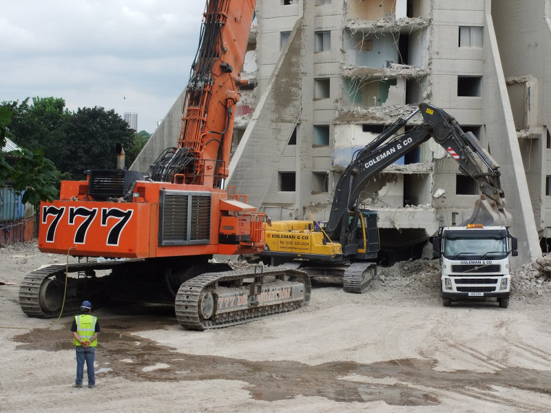 Photographs Of Newcastle: Derwent Tower (Dunston Rocket) Demolition Photos