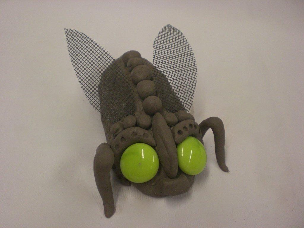 Oogly: Clay Flies in August