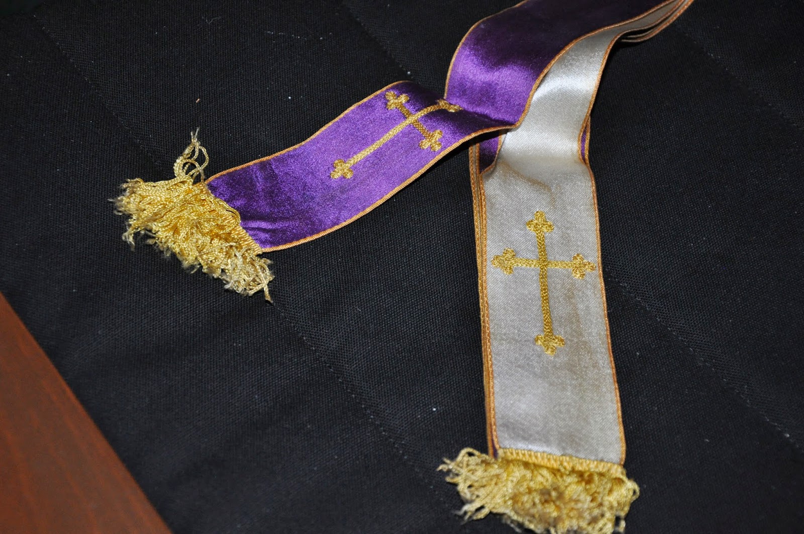 Orbis Catholicus Secundus: Hospital Chaplain Stole