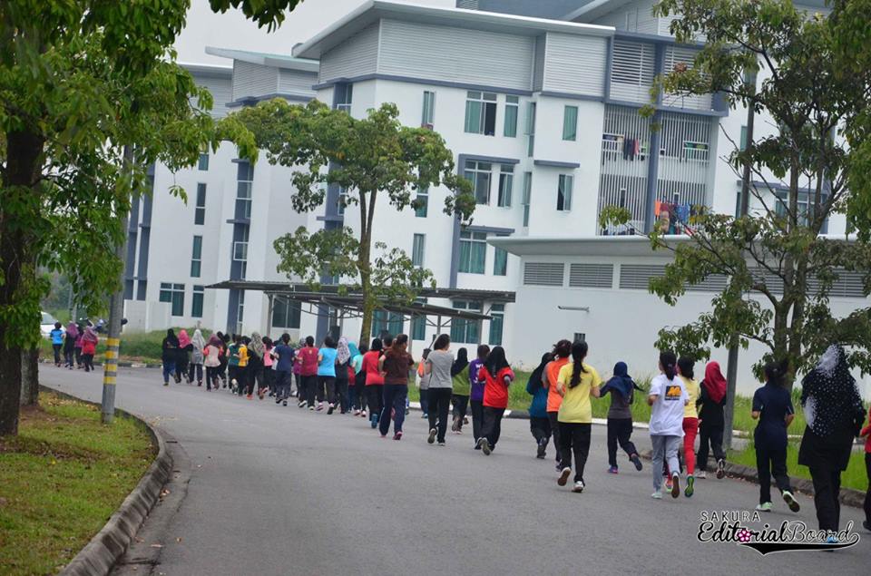 Kolej Sakura | Universiti Malaysia Sarawak (UNIMAS): Keep Fit 2.0