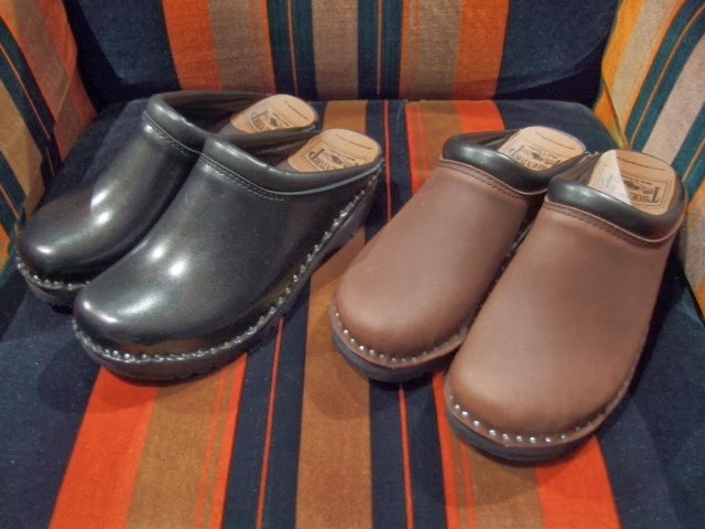 SUNRISE MARKET: TROENTORP "Swedish Clog - Plain Toe"