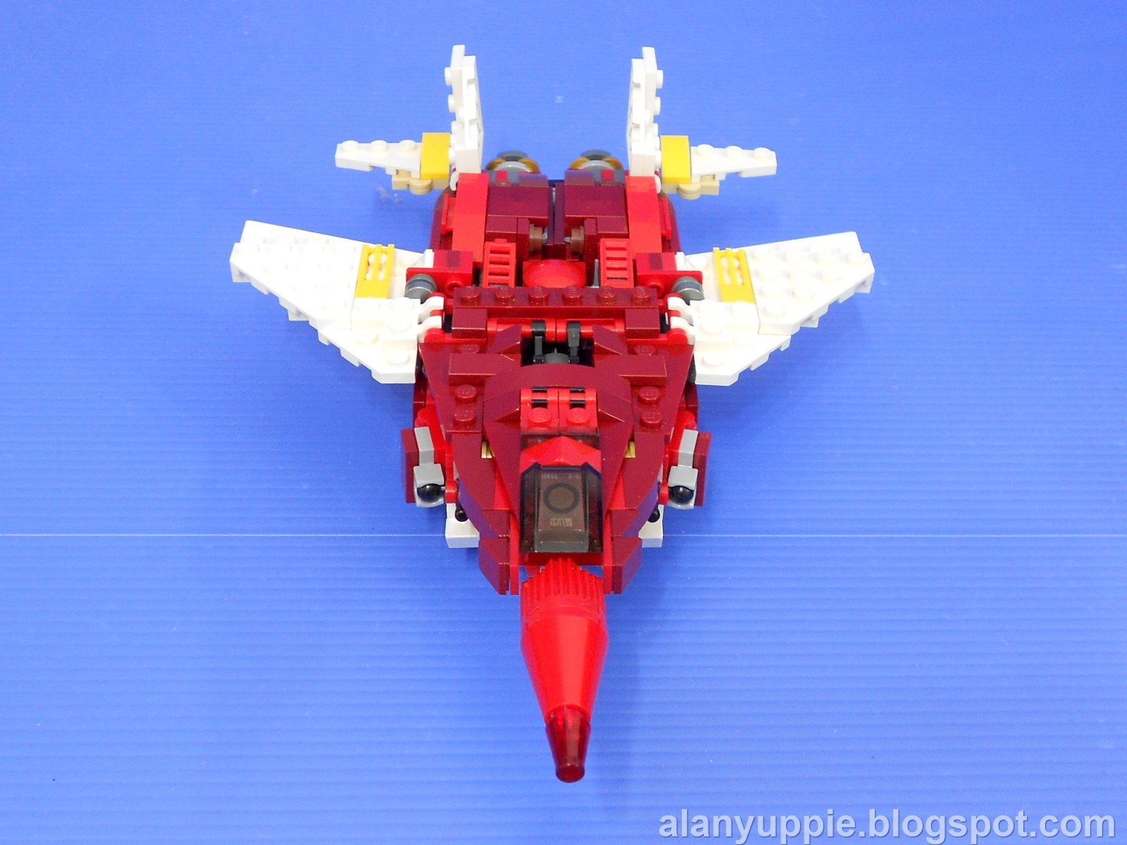 Alanyuppie's LEGO Transformers: LEGO Guyhawk from Breastforce team Part ...