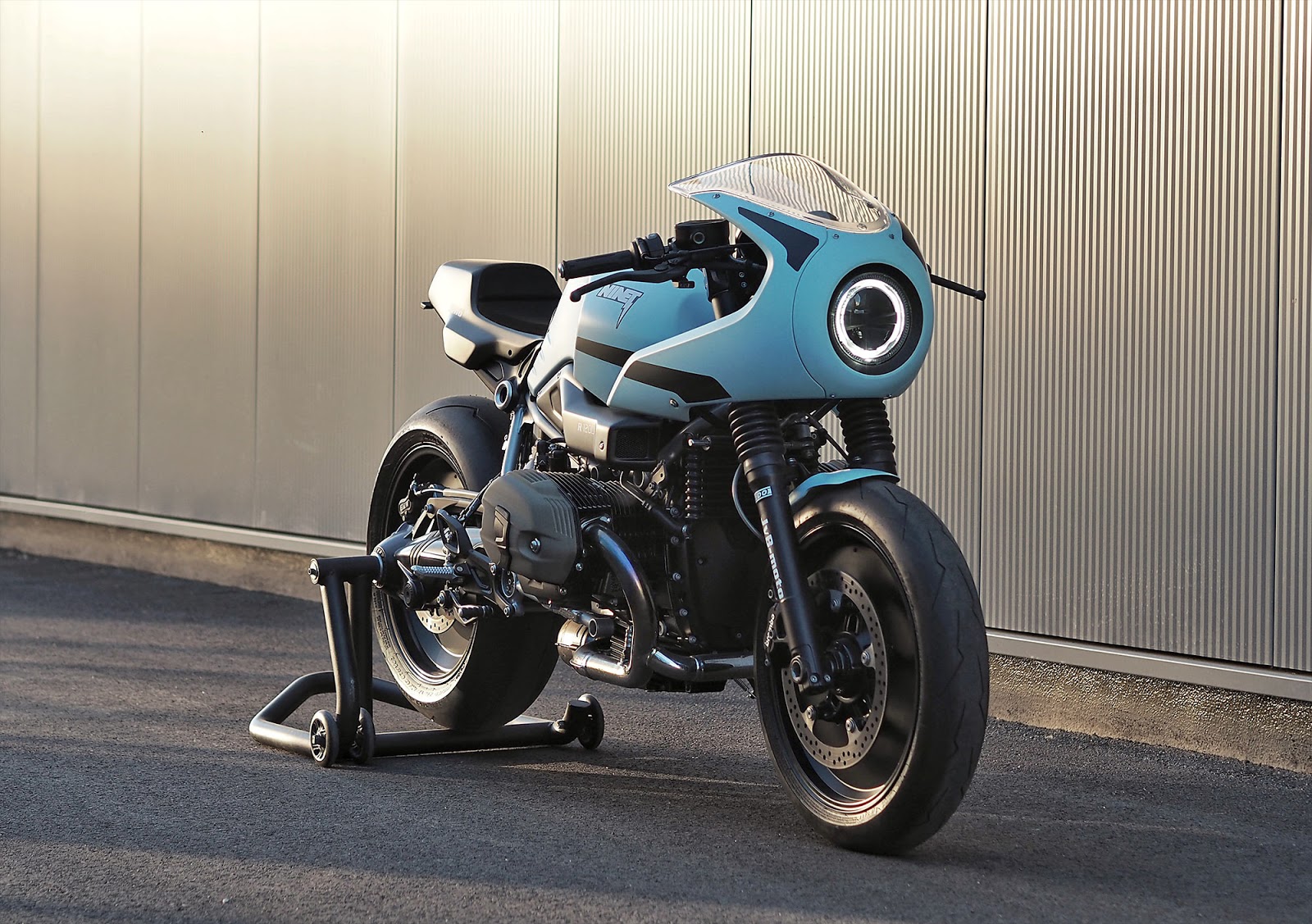 Racing Cafè: BMW R NineT Racer by JvB-Moto
