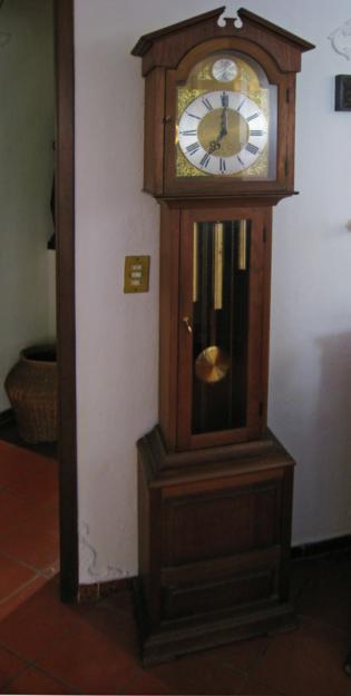 Relatos para todos.: Relojes. El Reloj de Péndulo.