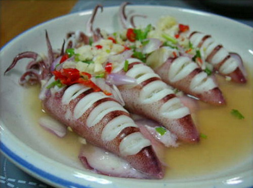 Steamed squid with lime sauce | Thai noodles and snacks