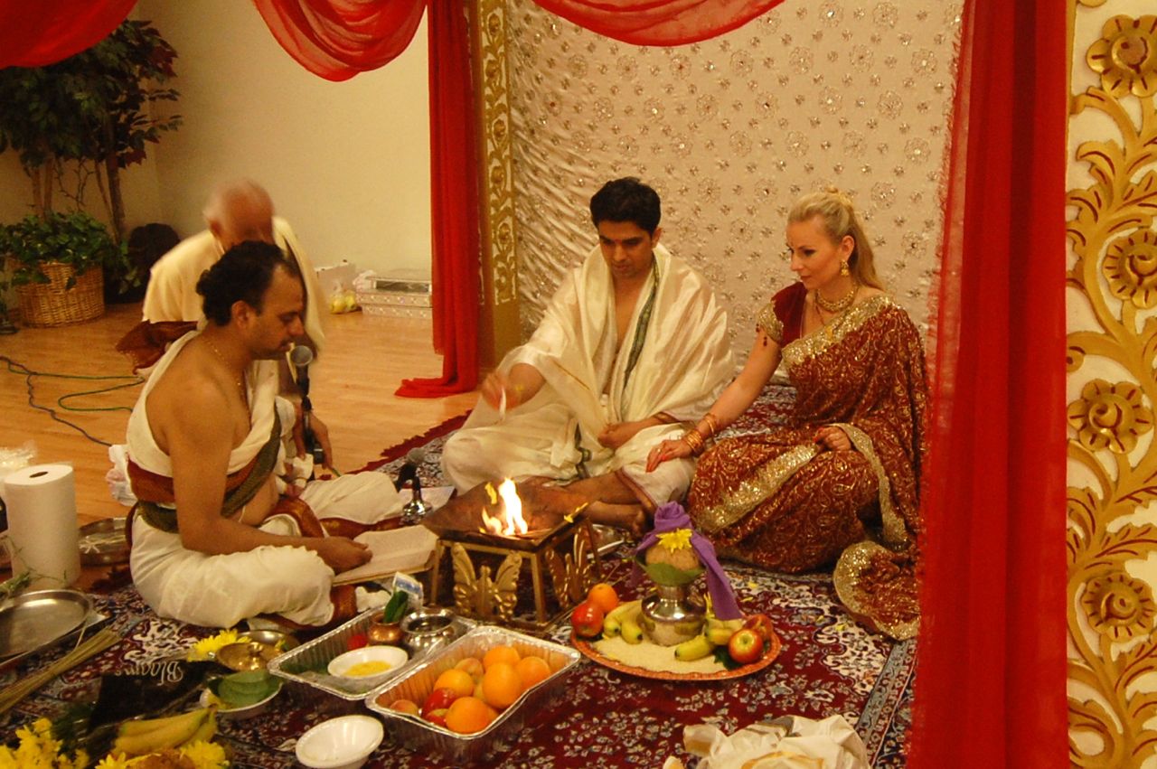 crazy little thing called blog: My Indian Wedding - Pradhaana Homam