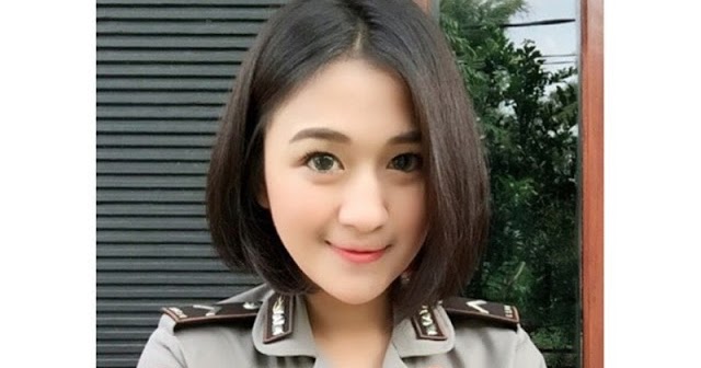 Cerita Seru Perjakaku Diambil Oleh Polwan Cantik ~ CERITA DEWASA TERBARU