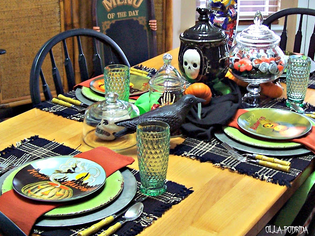 Olla-Podrida: Trick-or-Treater's Delight Tablescape